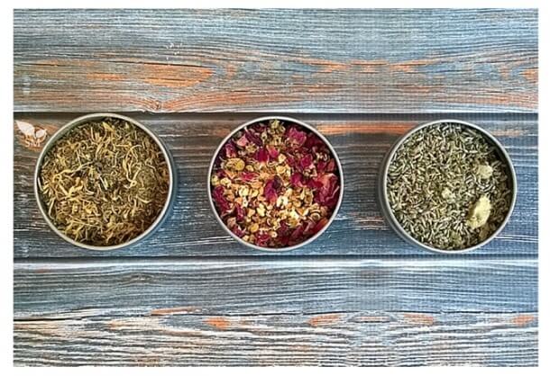 How To Do An Herbal Facial Steam (with 3 recipes!) | Scratch Mommy